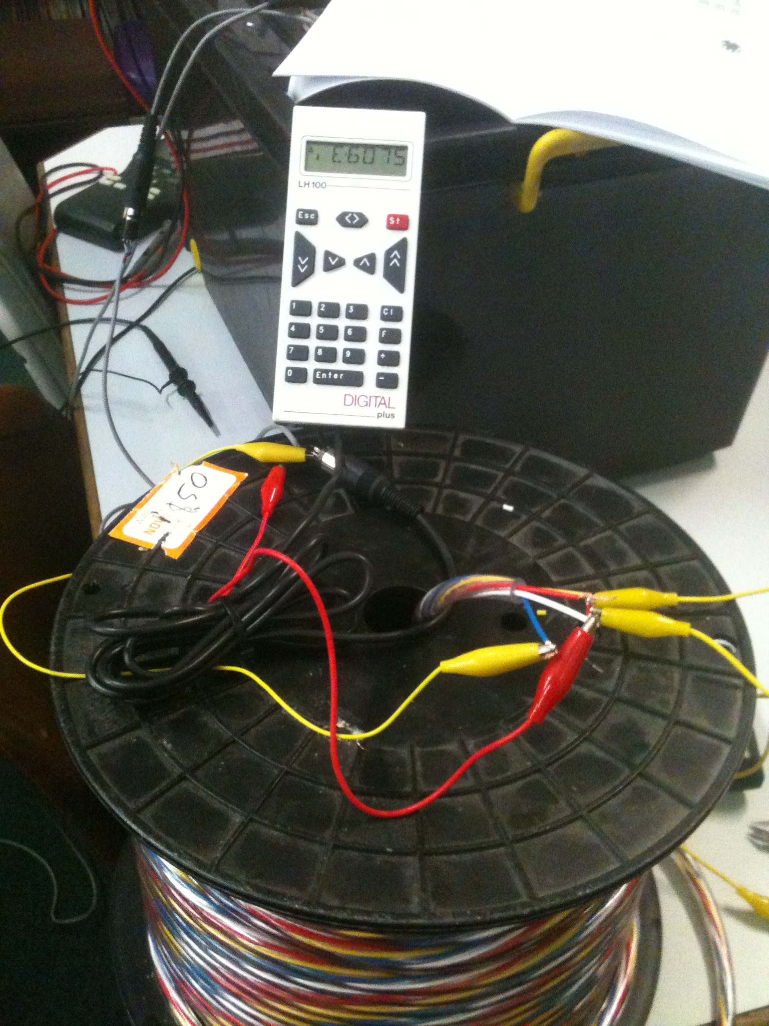 Lenz XpressNet Communicating With One Wire 400m Path Length